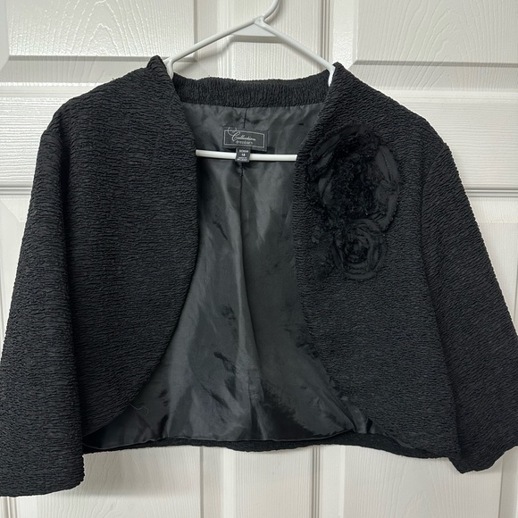 Dress Barn | Jackets & Coats | 34 Sleeve Black Crepe Like Texture Shrug ...